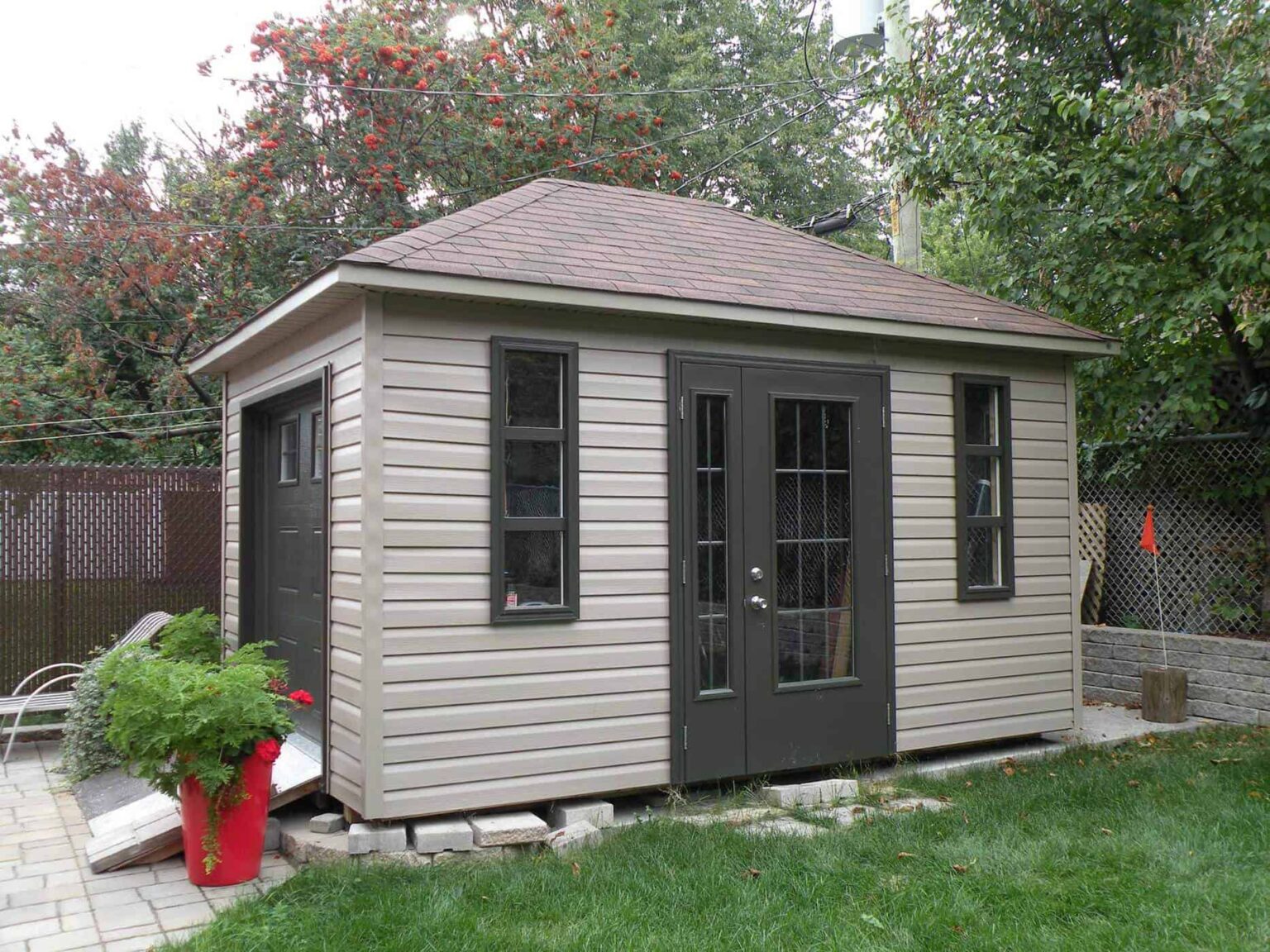 Frontenac #777 - Cabanons et garages Fontaine